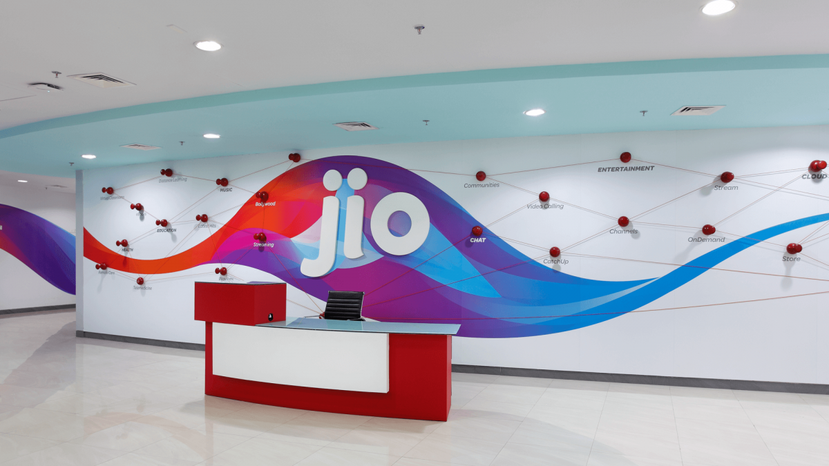 Reliance Jio Business Center | EuMo
